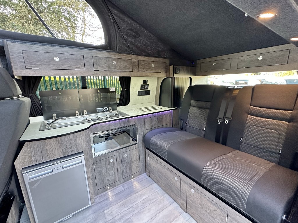 Sport + Model - Redline Campers