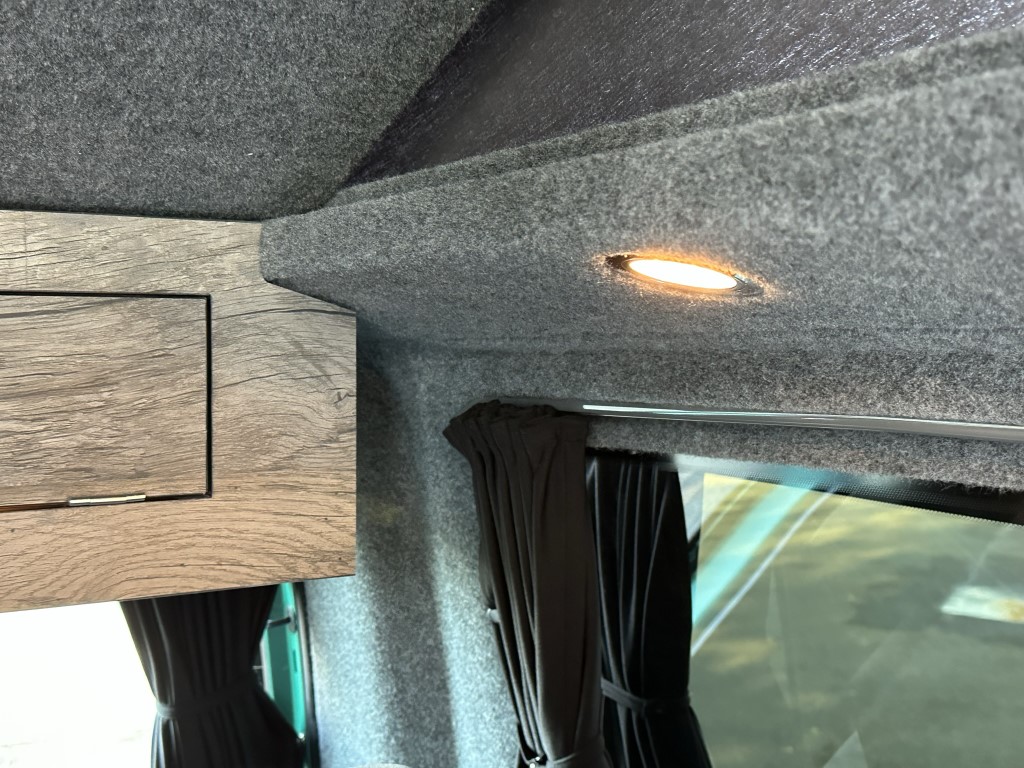 Sport + Model - Redline Campers